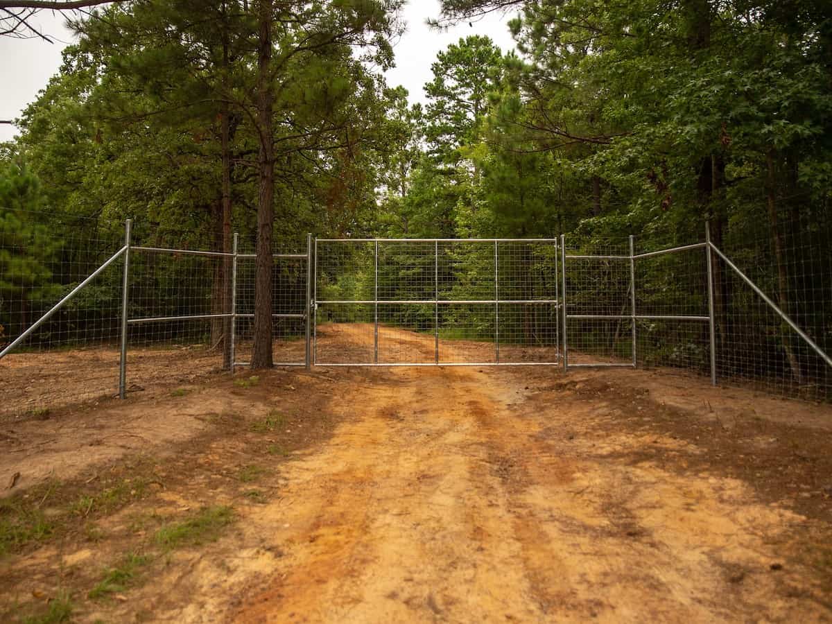Ranch Development & Fence Projects | Tejas Ranch & Game Fence